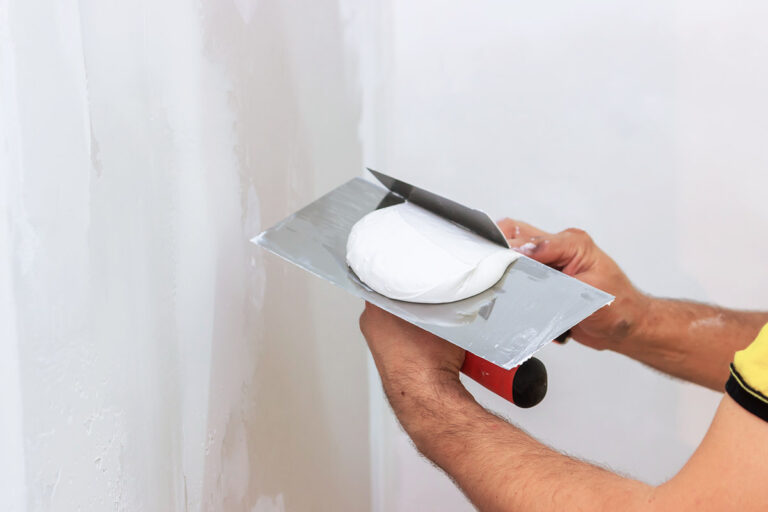 Richtig verputzen Anleitung | In 10 Schritten verputzte Wände